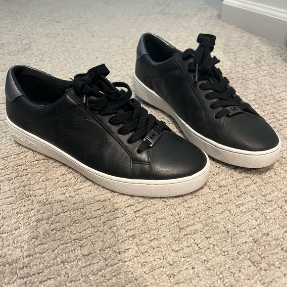 Leather Tennis Shoes Black